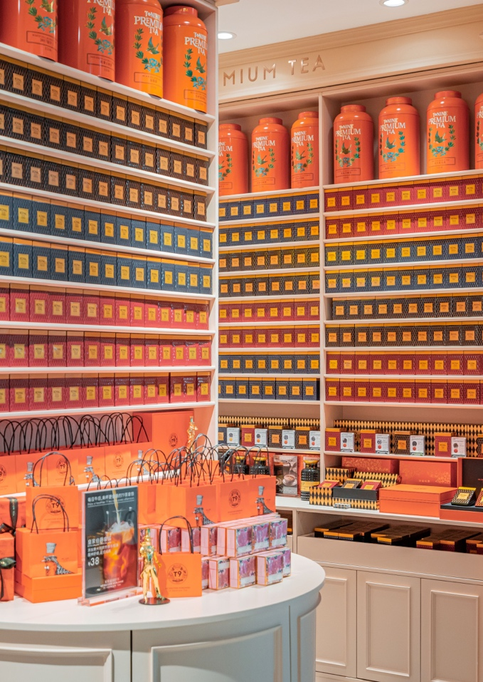 T9联合创始人Rock：“空间+茶饮+零售”，中国茶品牌的模式变形记｜追鲸者 – 胖鲸